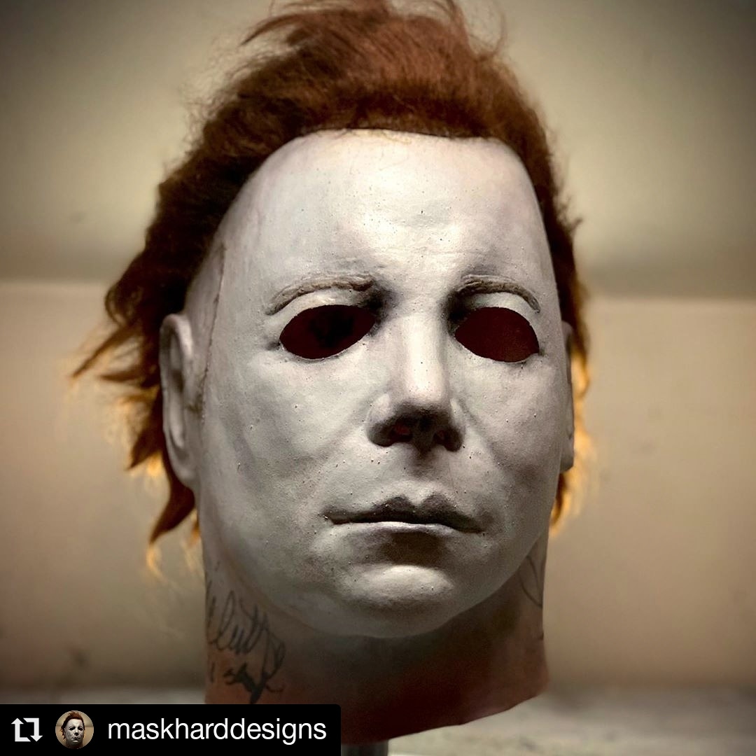 NAG 75k Castle SE (H1 grail mask) SIGNED - General Discussion - Michael ...