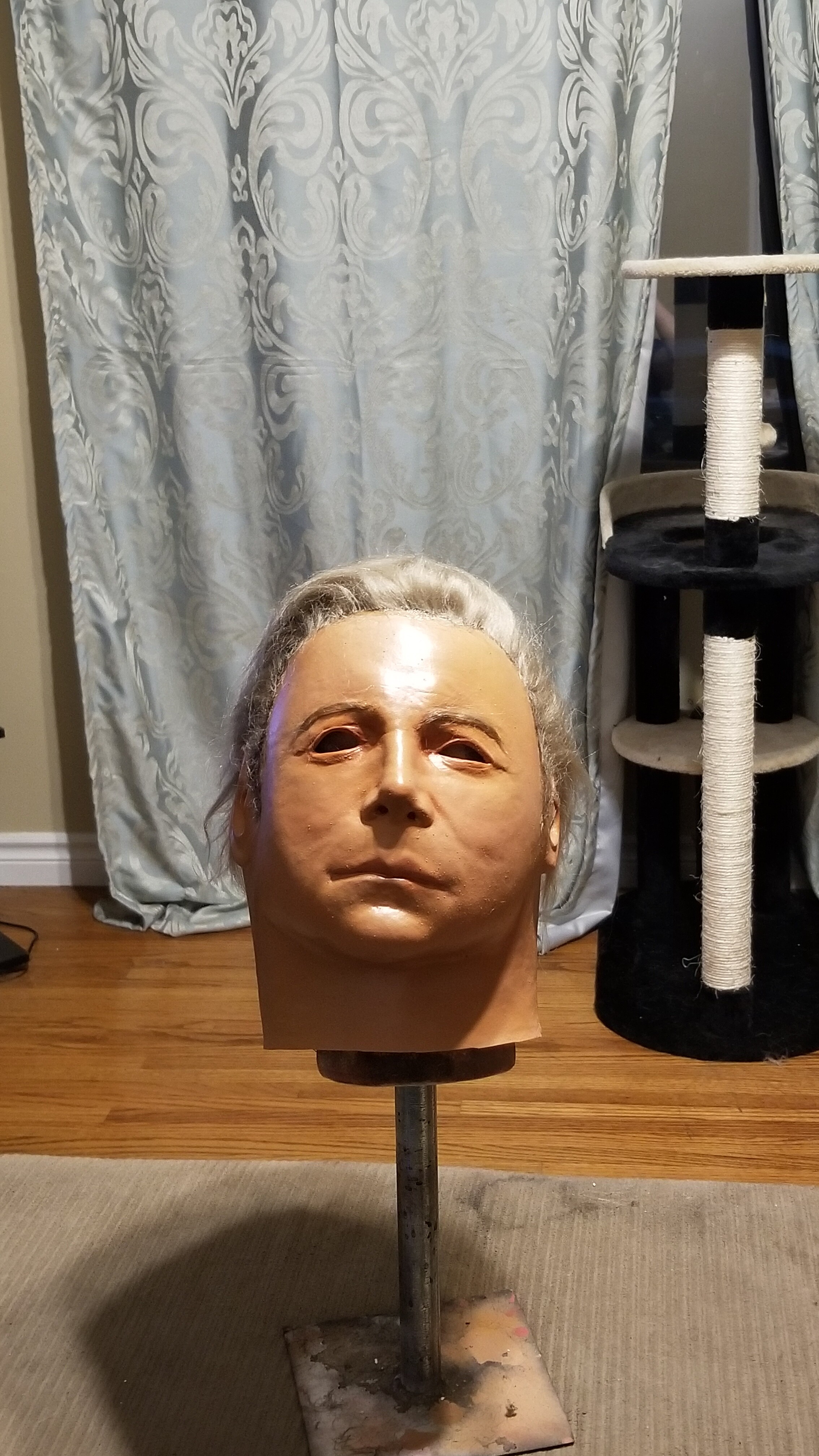 Deathrow masks 75 (first Kirk) - General Discussion - Michael Myers forum
