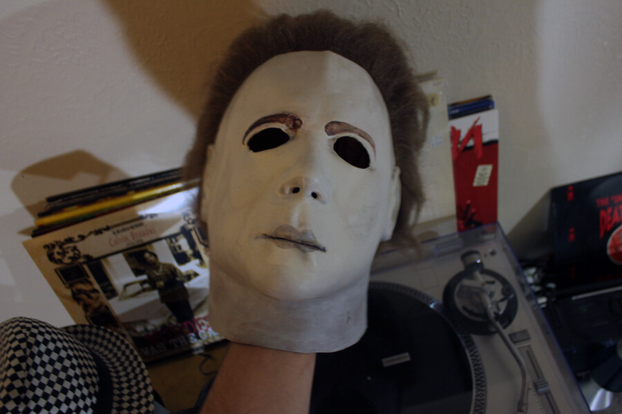 altered TOTS h2 delux mask - General Discussion - Michael Myers forum