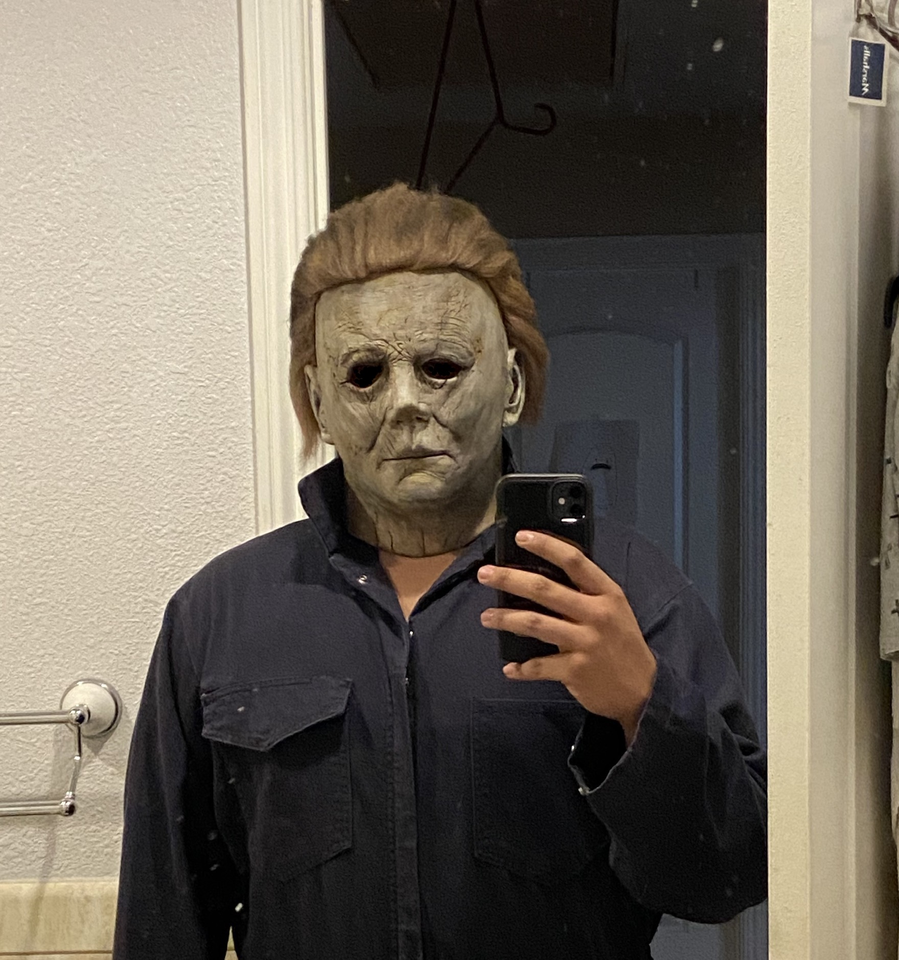 Refinished an indie mask - General Discussion - Michael Myers forum